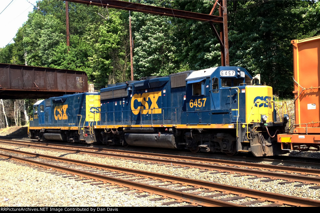 CSX GP40-2 6457 and Road Slug 2230 on Q706-29